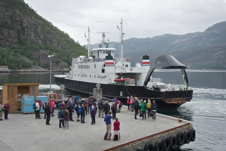 Ferry Lysefjord - Flørli 4444